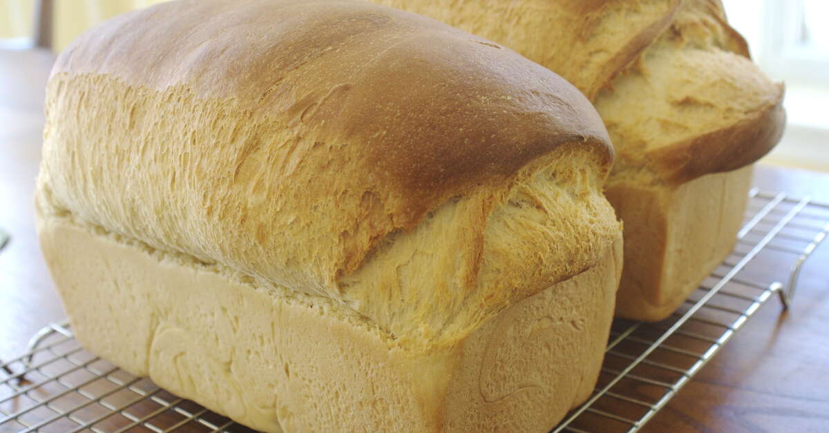 Recipe for American Sandwich Bread - MakeBetterFood.com