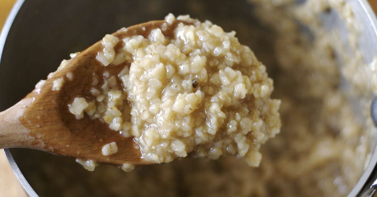Hearty Maple and Brown Sugar Oatmeal Recipe - MakeBetterFood.com