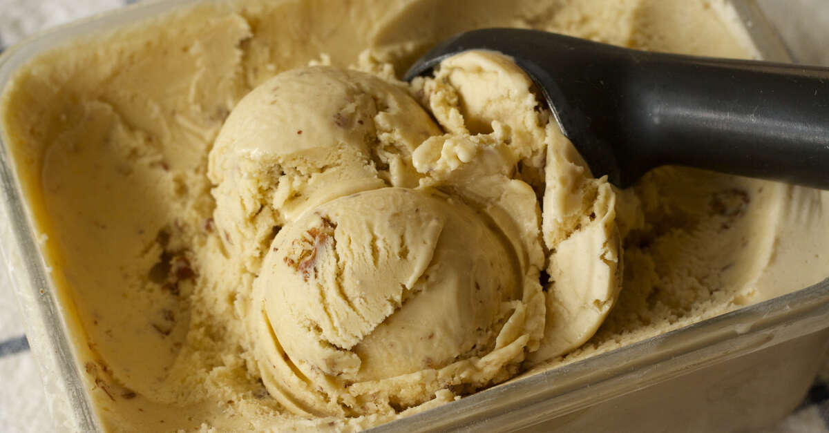 Maple Pecan Ice Cream Recipe - MakeBetterFood.com